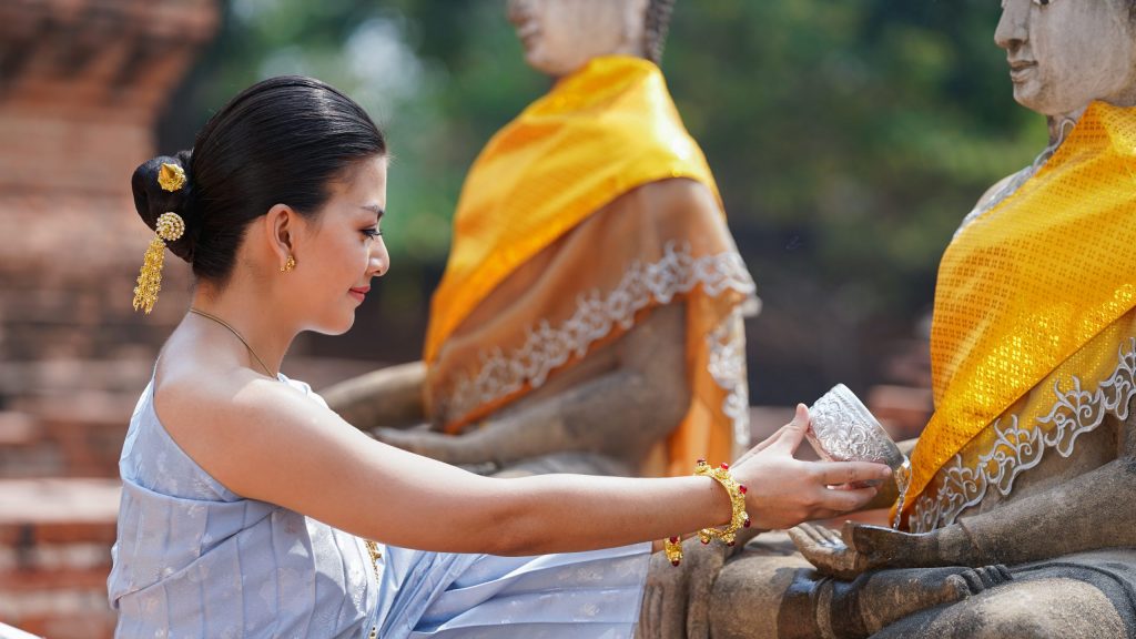 Discover the Key Traditions of Songkran or Thai New Year • Elite Havens ...