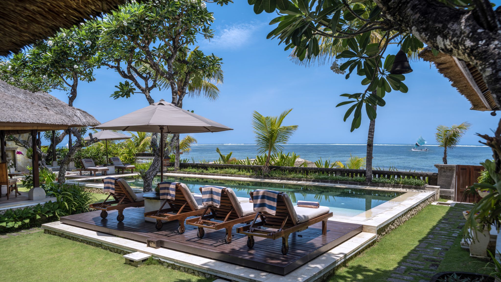 9 Stunning Beachfront Villas In Bali • Elite Havens MAGAZINE